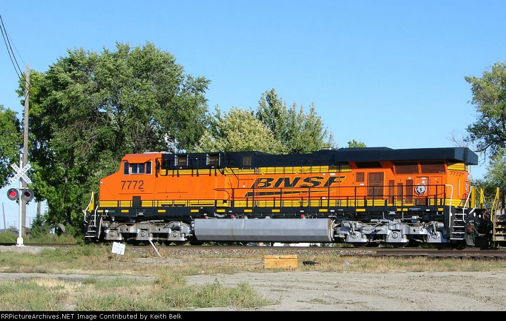BNSF 7772